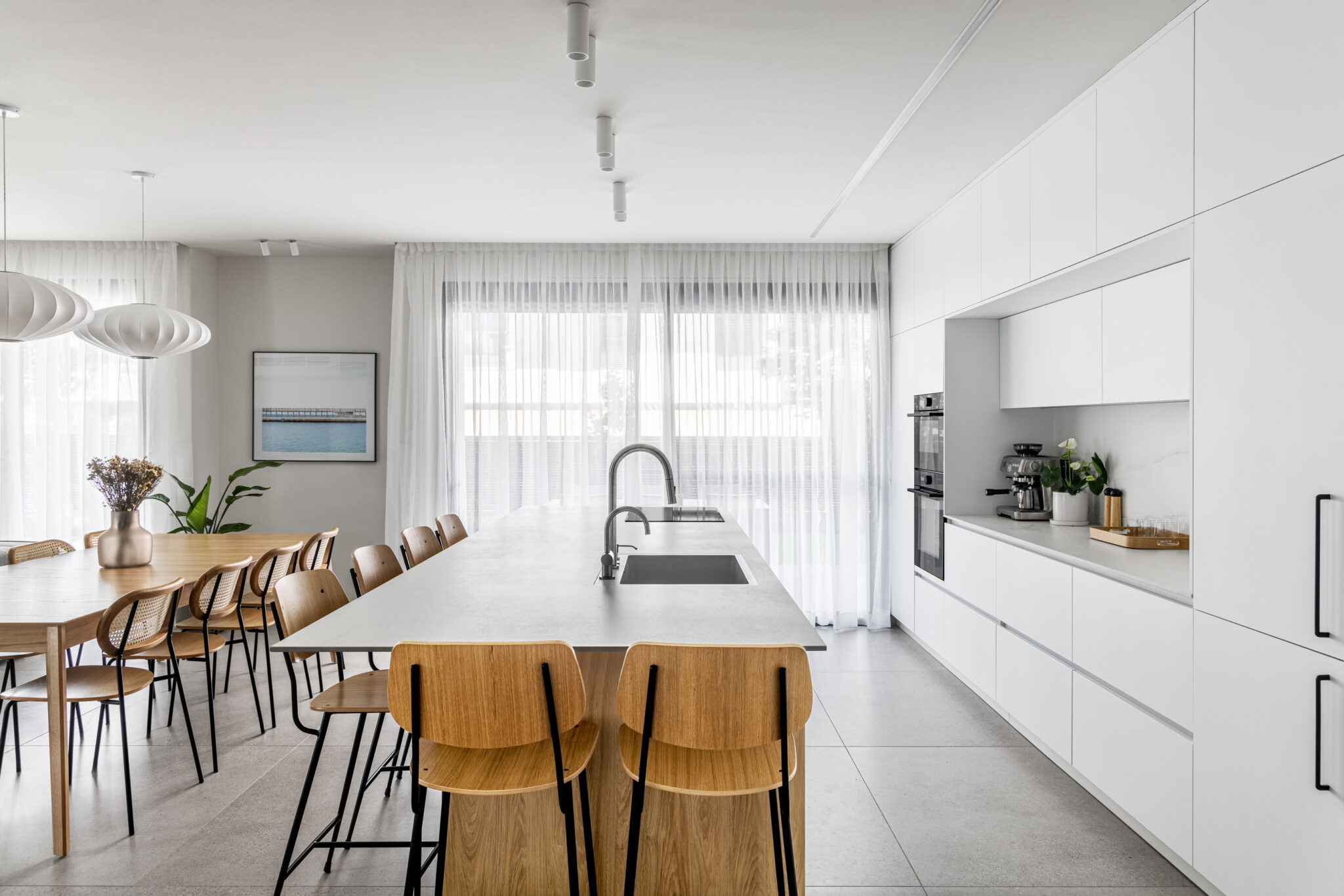 Designing with Light: Enhancing Caesarstone Surfaces | Caesarstone A&D