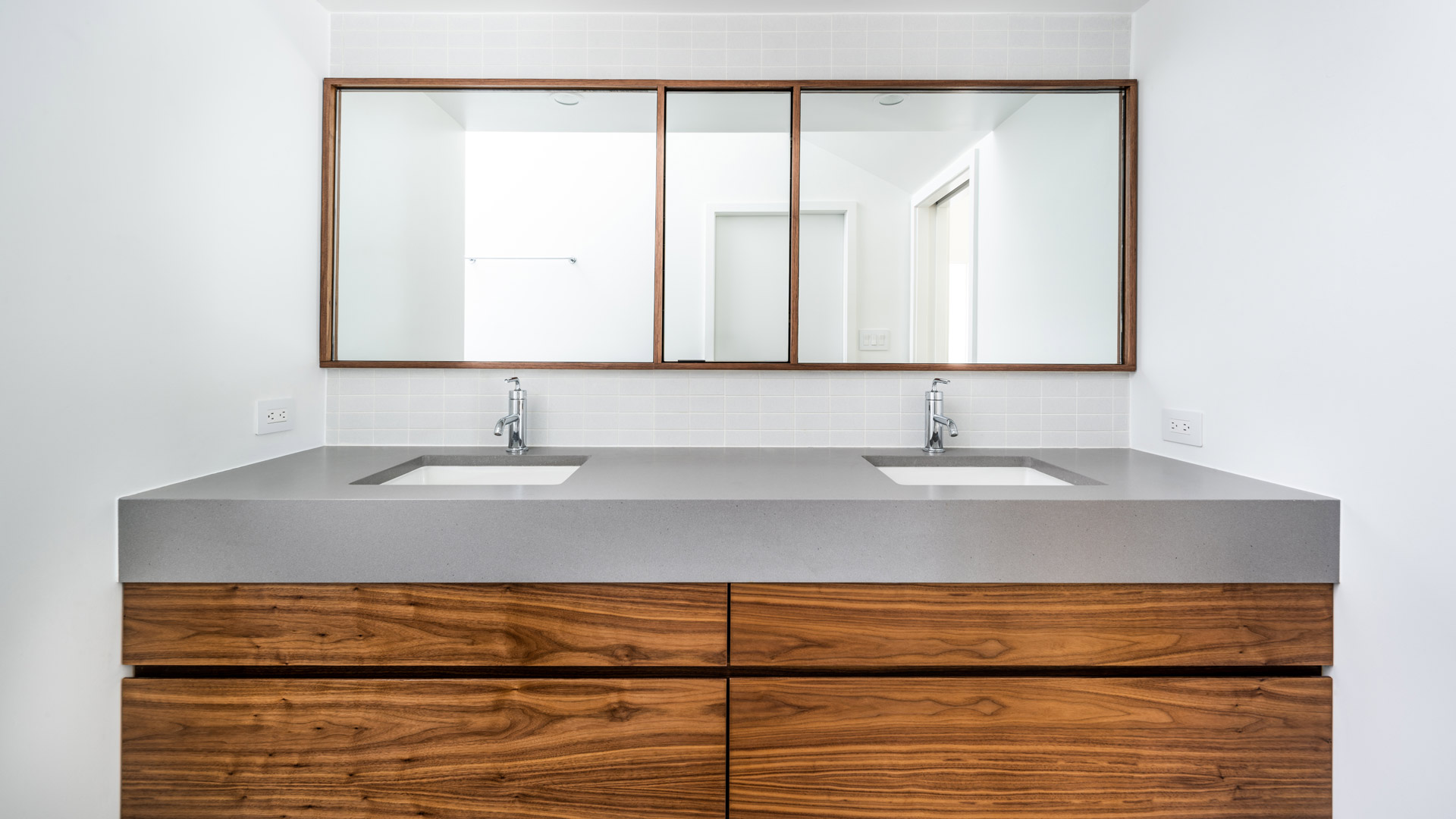 Elevating Your Space: Commercial Bathroom Design Ideas for Modern ...